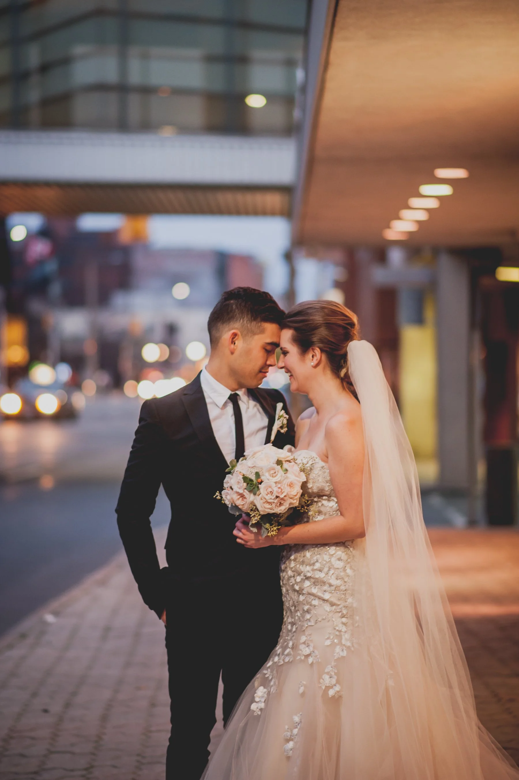 Art Gallery Of Hamilton Wedding | Kaitlin & Kerry — KJ & Co. | Business ...