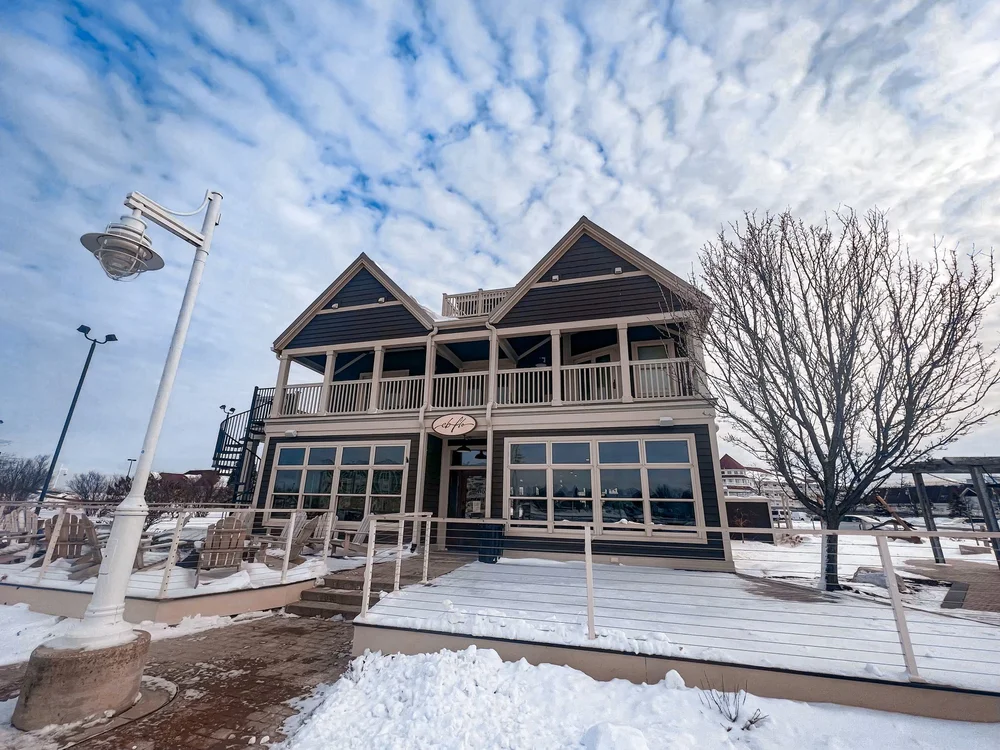 Contact 1 — eb flo™ coffeehouse