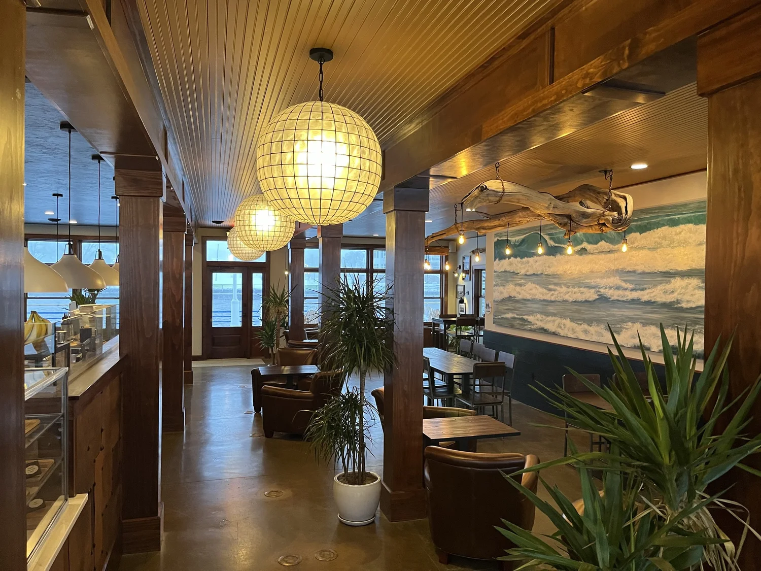 eb flo™ coffeehouse