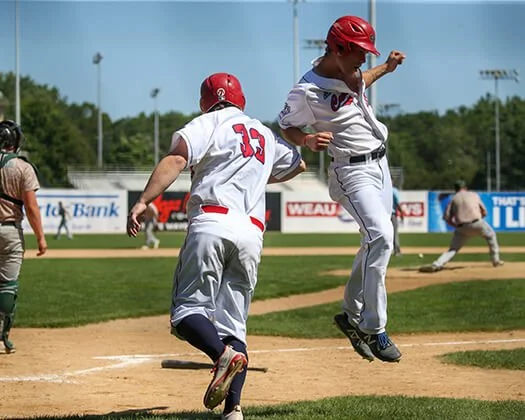 Eau Claire Cavaliers Baseball Team