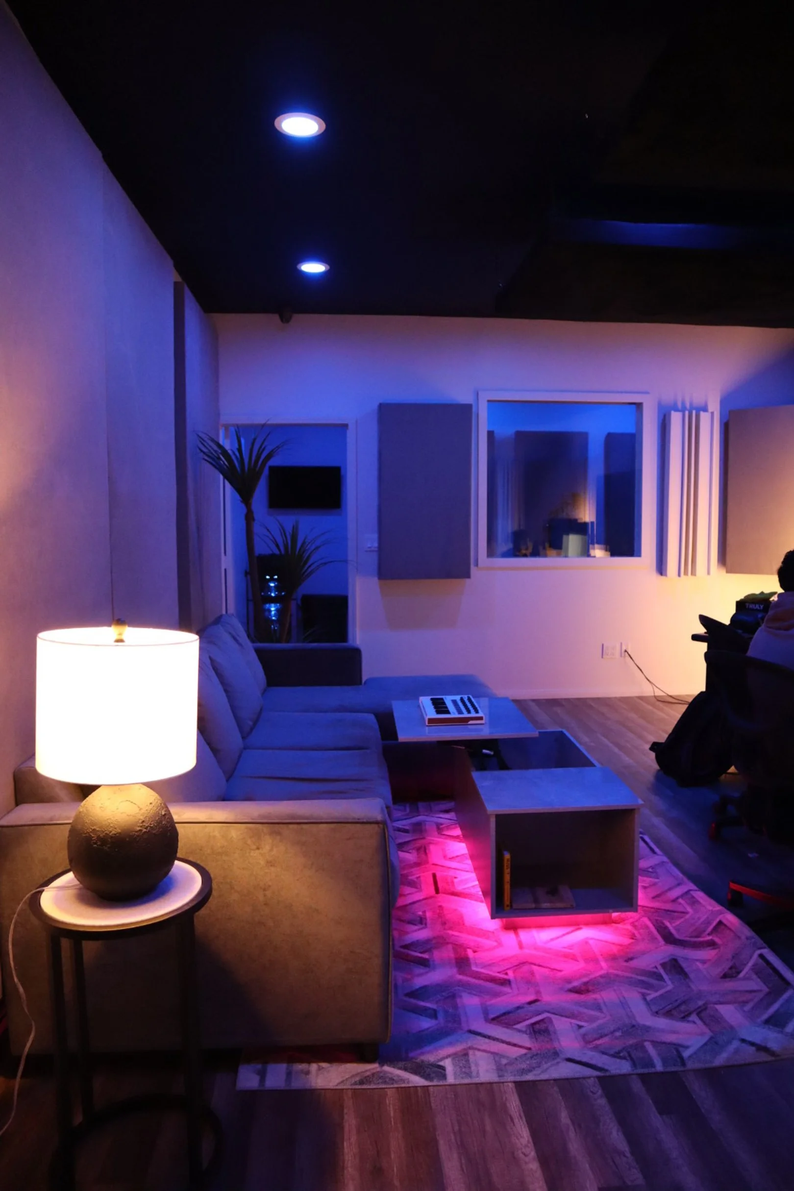 Blue Tint Recording Studios | Los Angeles, CA | Professional Recording ...