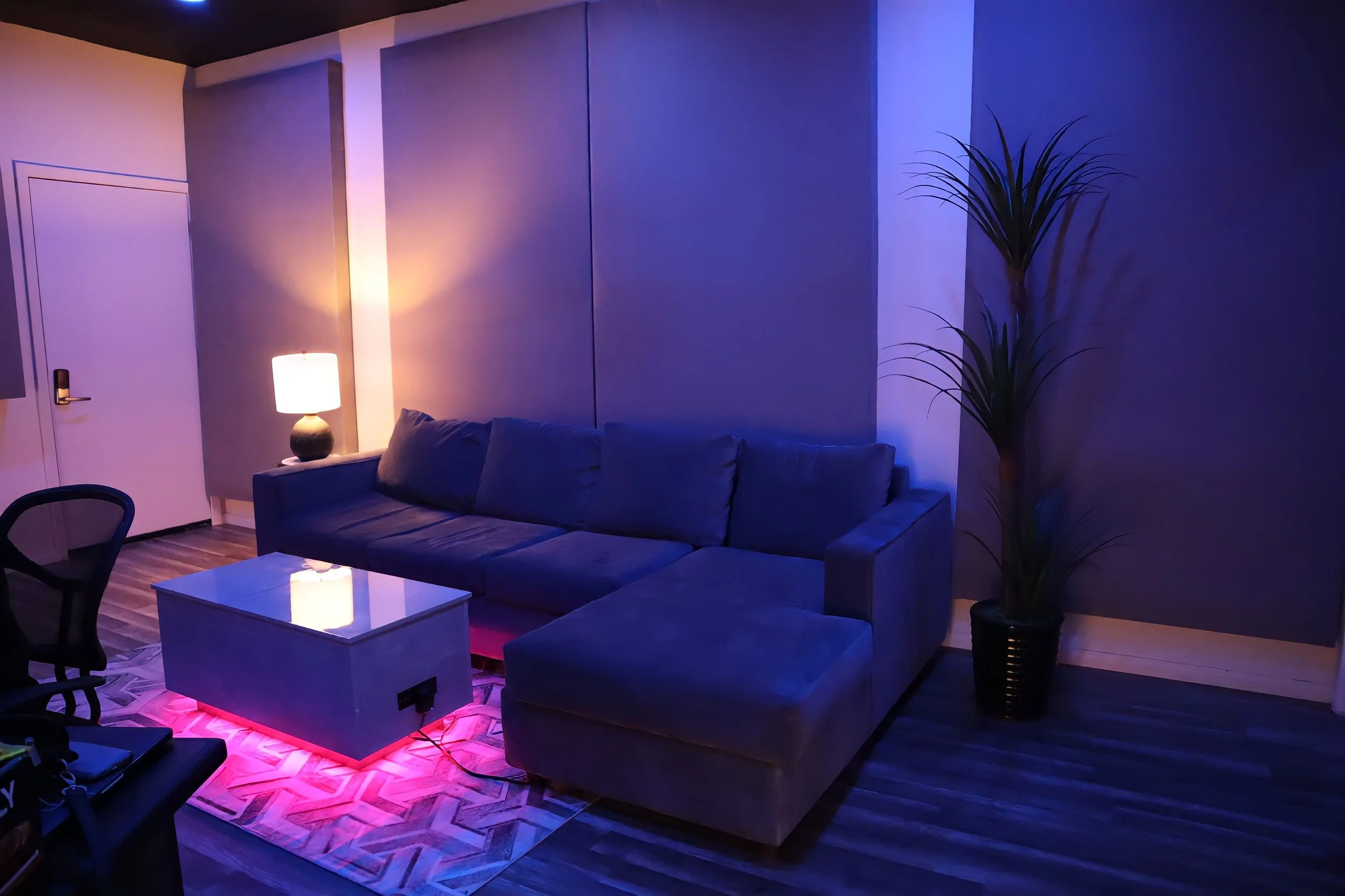 Blue Tint Recording Studios | Los Angeles, CA | Professional Recording ...