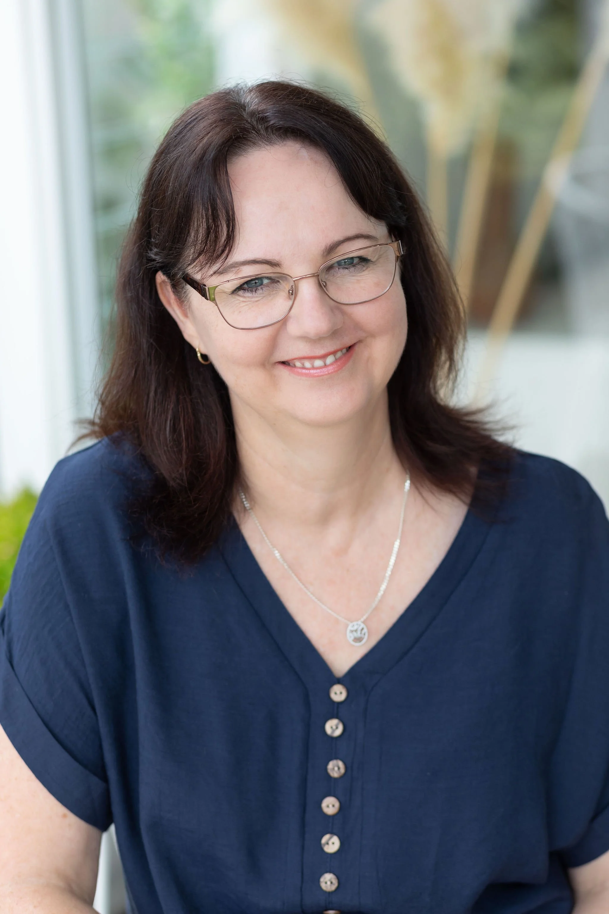Midwife working in private postnatal education — Newborn Mothers