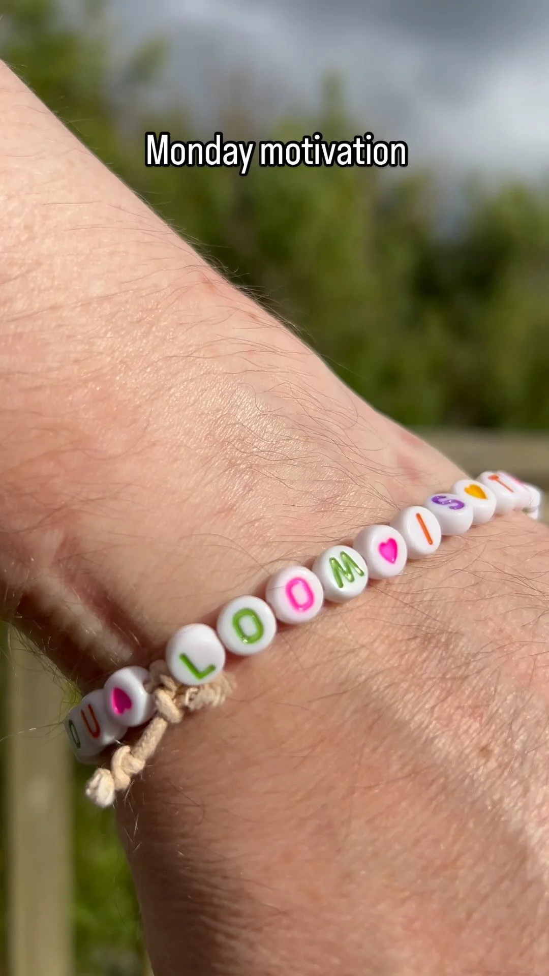 LOOM GRAPHICS - General 1