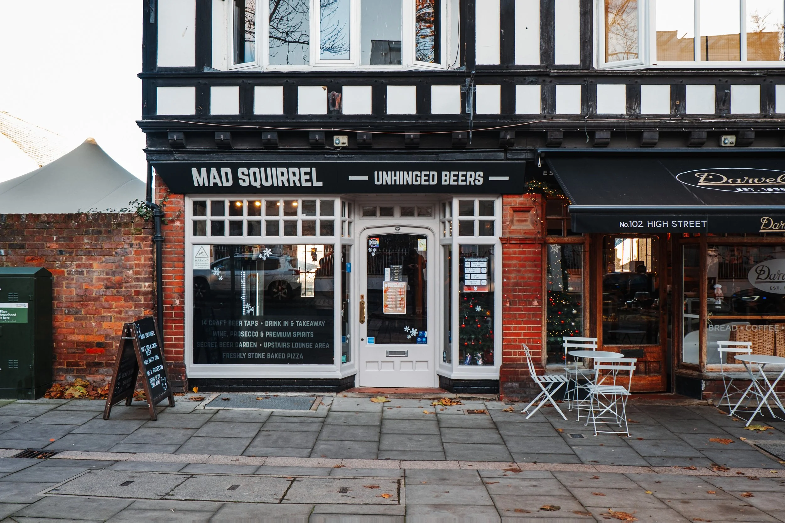 MAD SQUIRREL BERKHAMSTED Mad Squirrel Berkhamsted taproom. Craft Beer & Pizza.