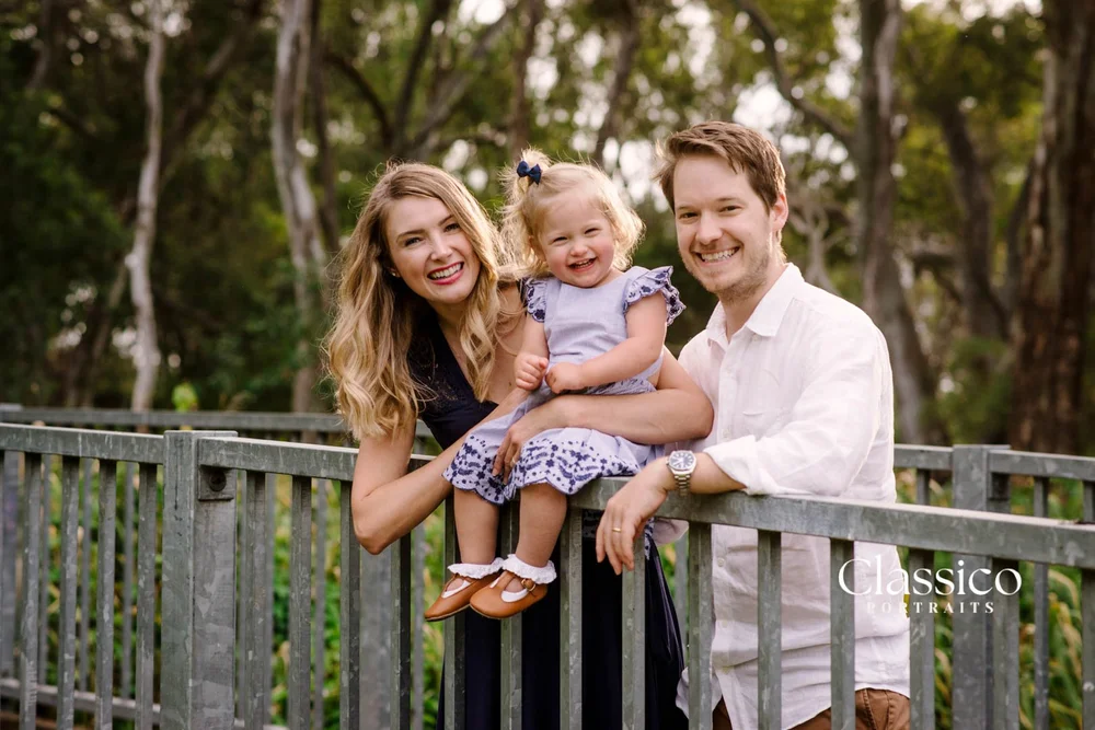 Formal Outdoor Family Portrait Ideas