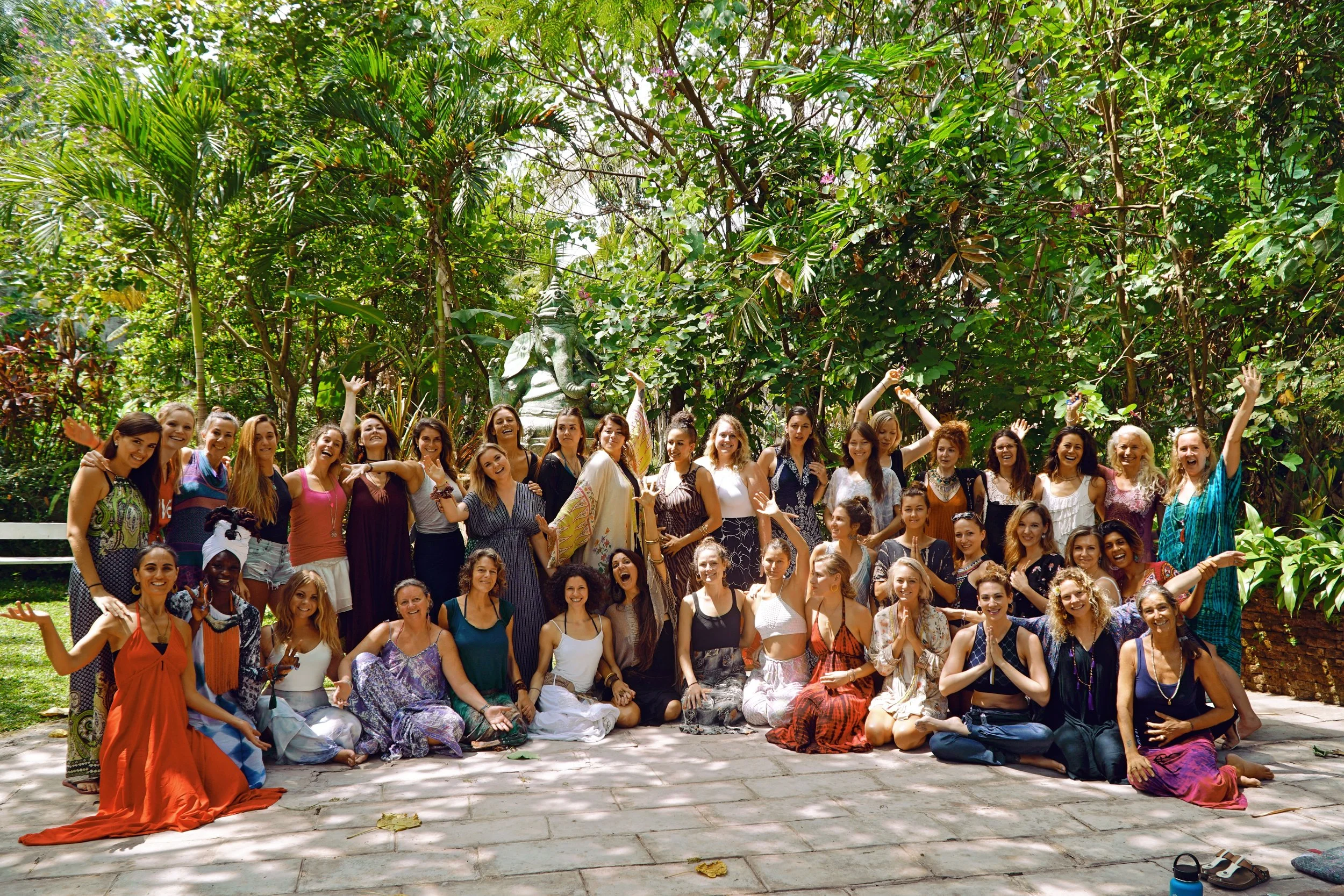 100hr Embodied Feminine YTT — HELD