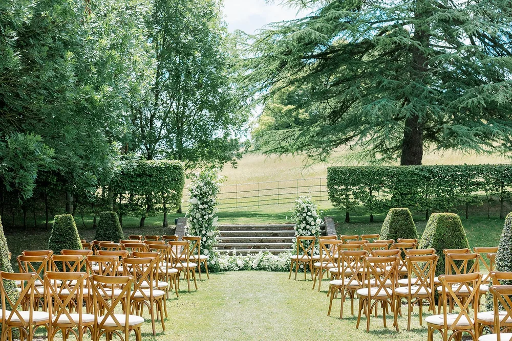 Weekend wedding at West Sussex country house Findon Place — Emma Reeve ...