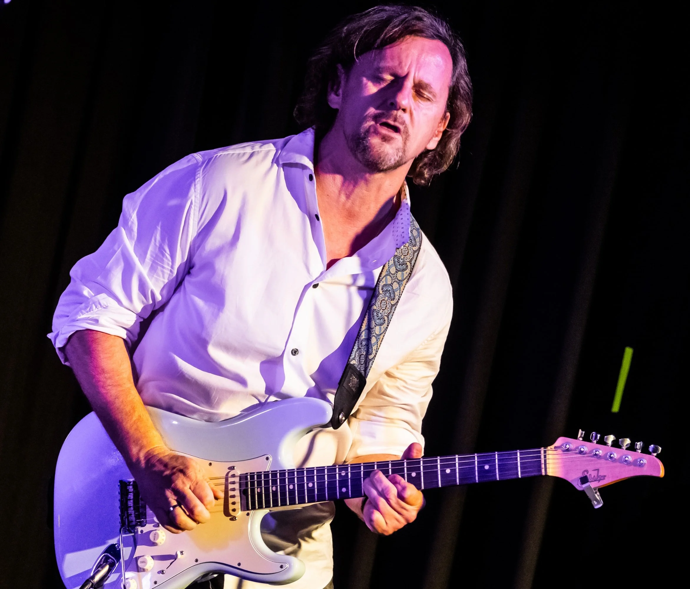 Gerald Gradwohl - guitar
