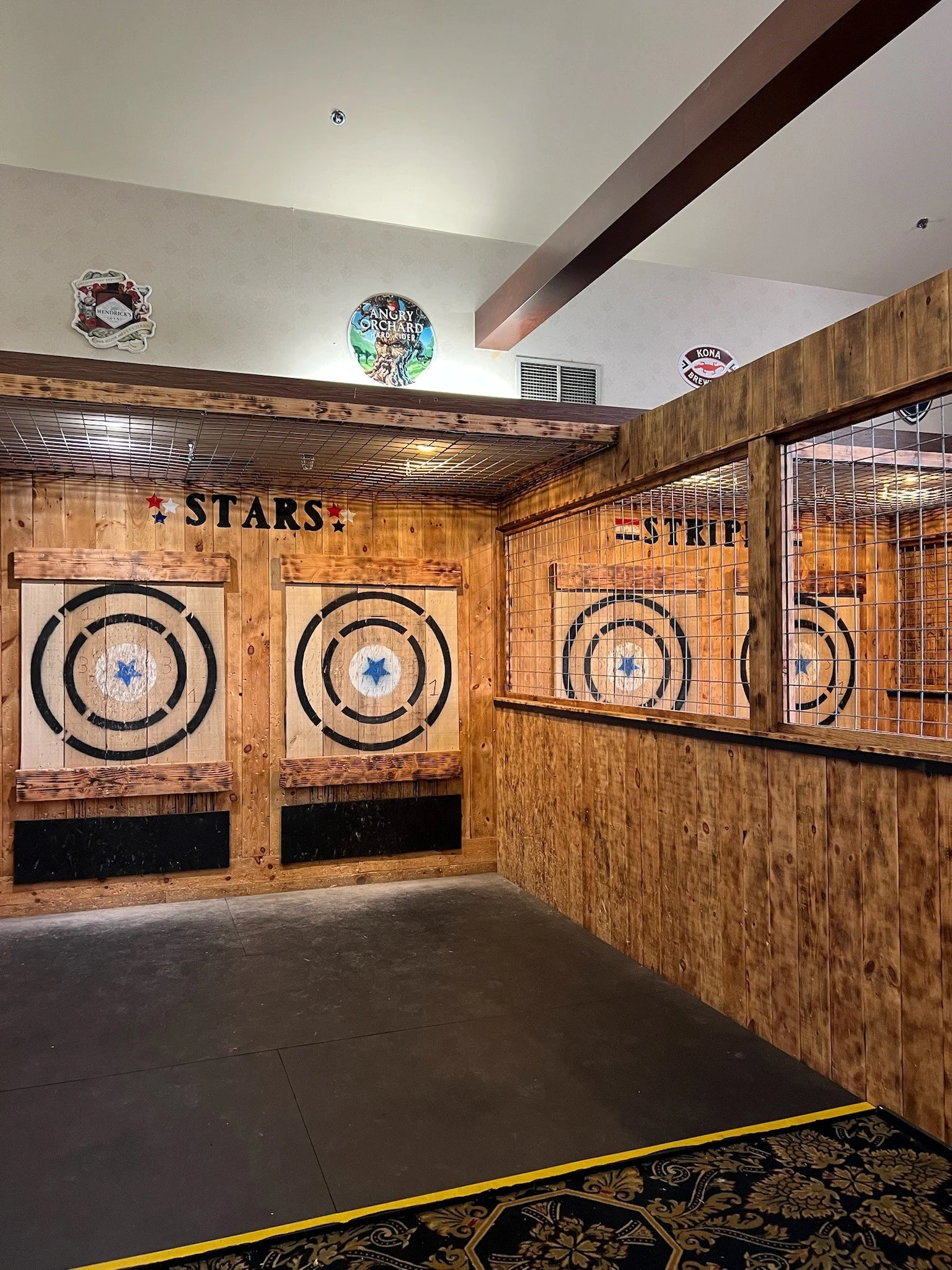 Golf & Axe Throwing — The Patriot Lounge