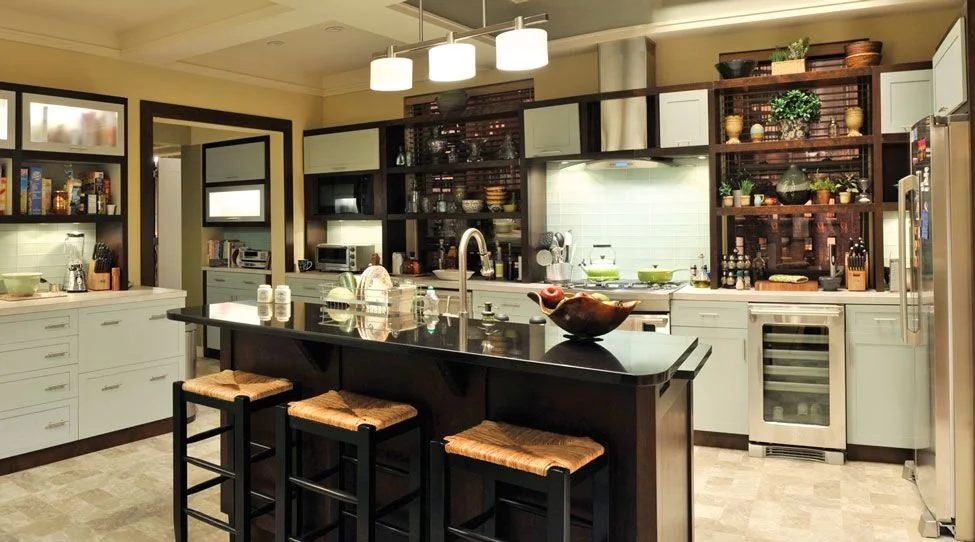 Beth Kushnick — Hollywood Set Decorator