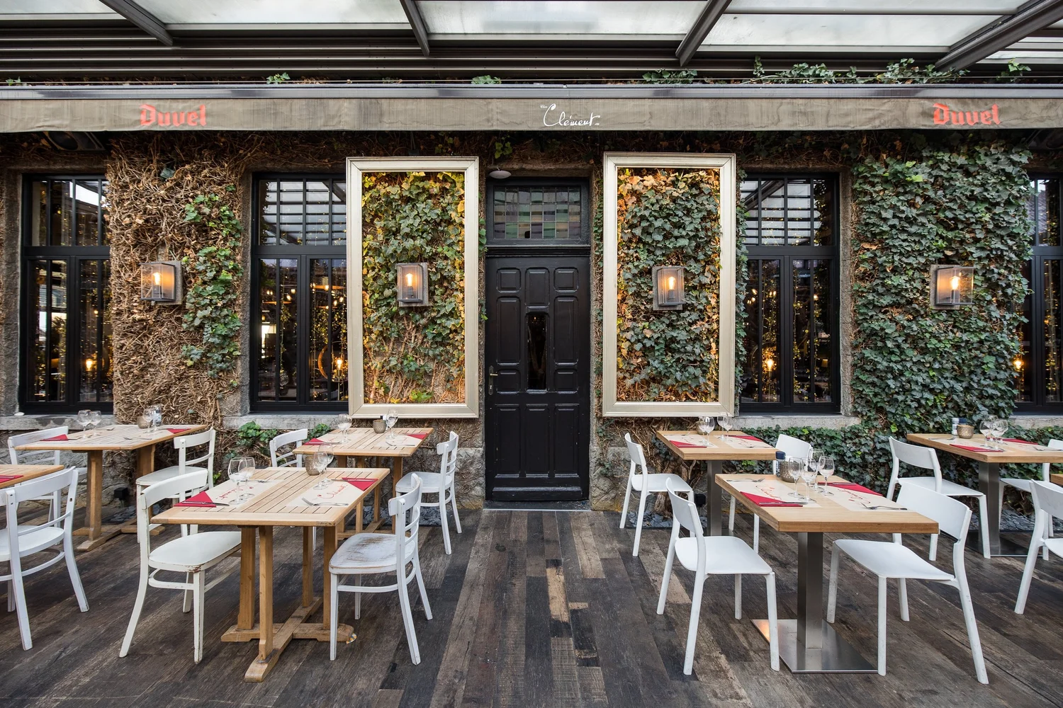 Restaurant — Brasserie Chez Clément
