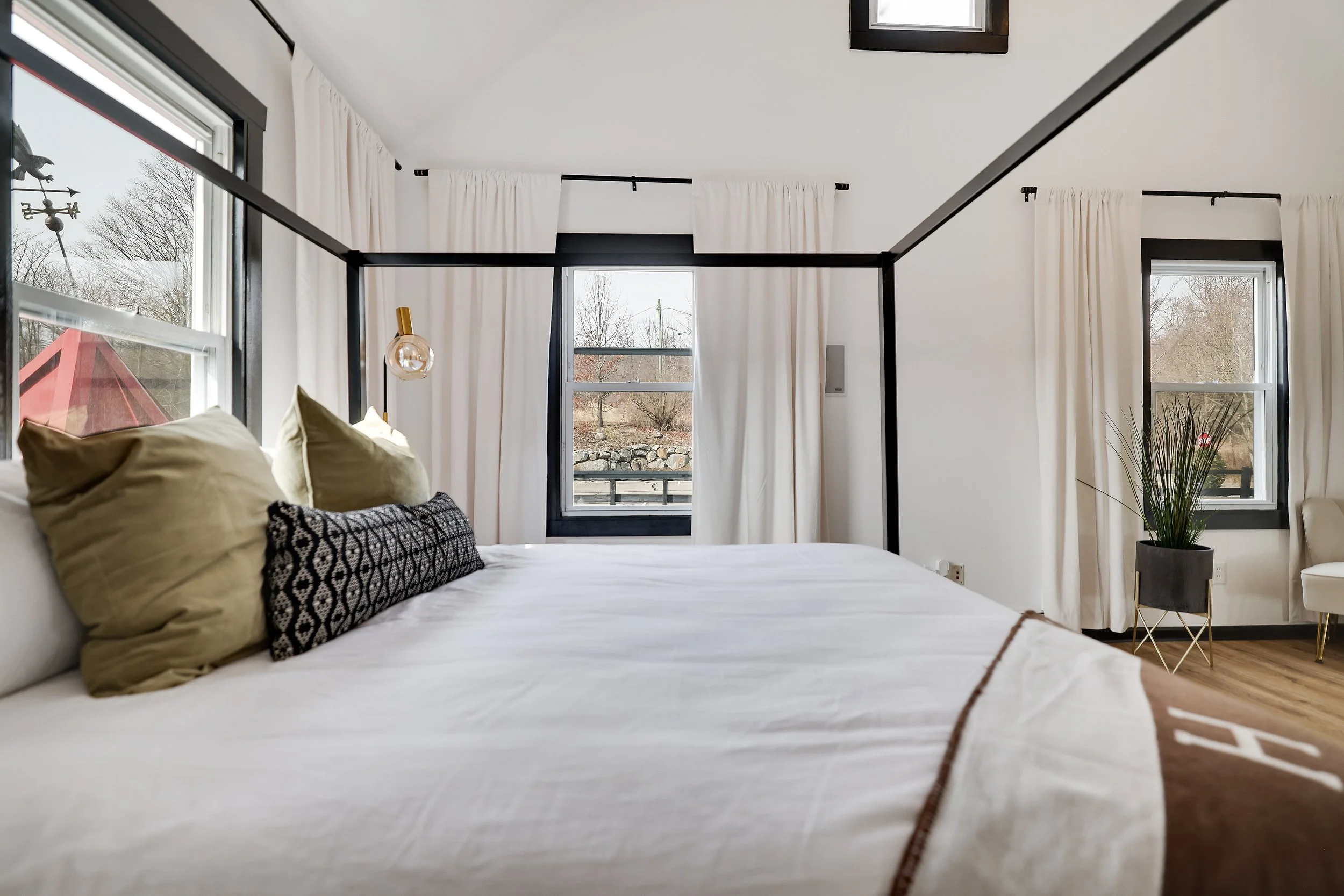 Book Reservations in Ringwood, NJ | Merced Manor