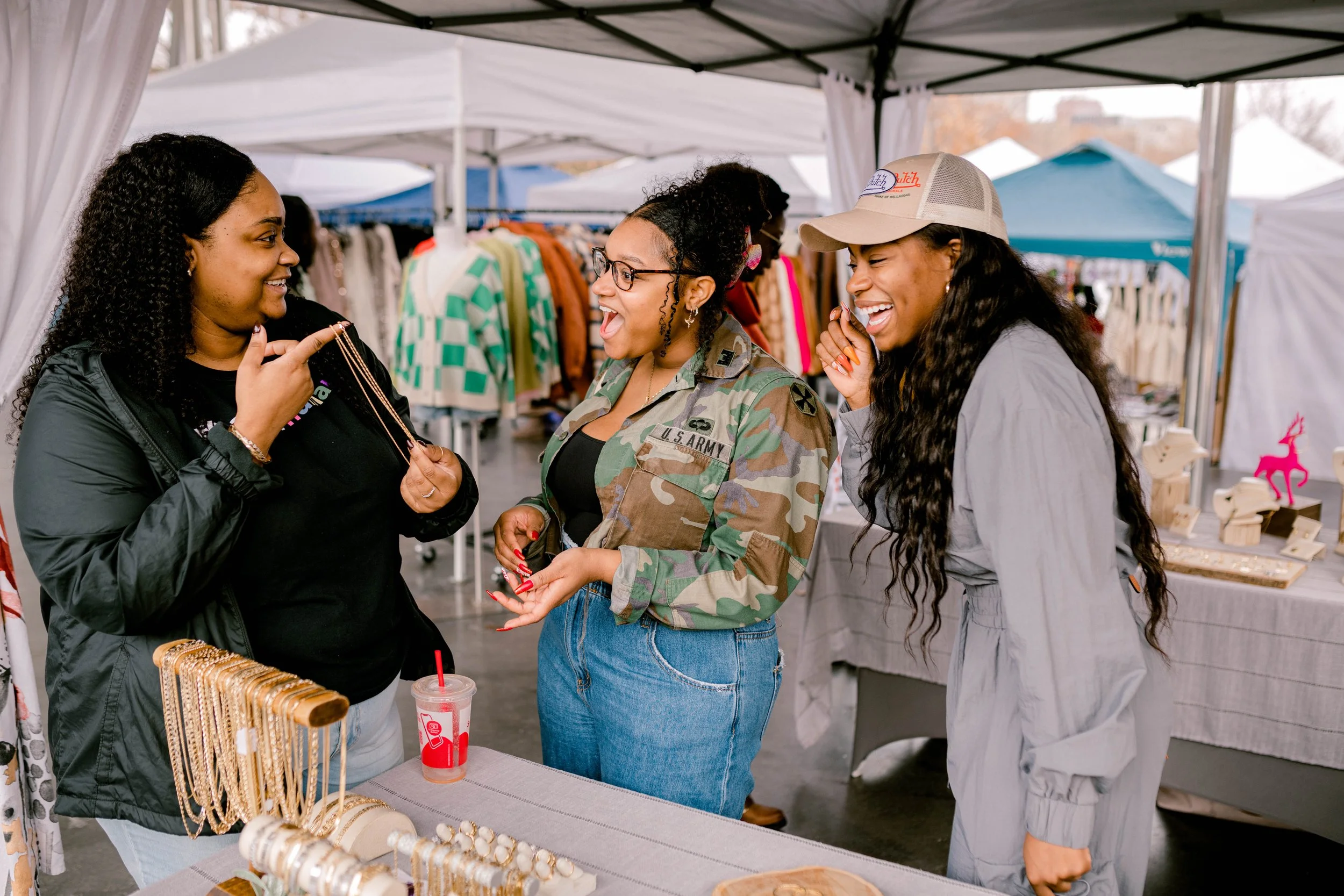 Shop One-of-a-kind Artisan Markets in Texas | Events