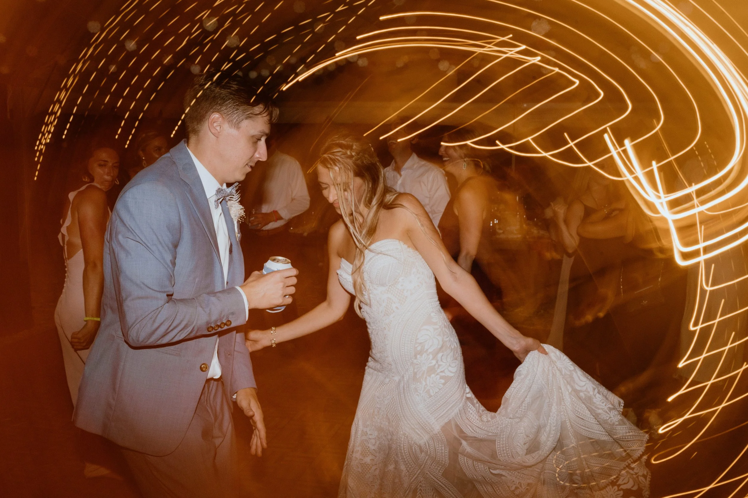 How to Shutter Drag: Adding light trails and movement to reception ...