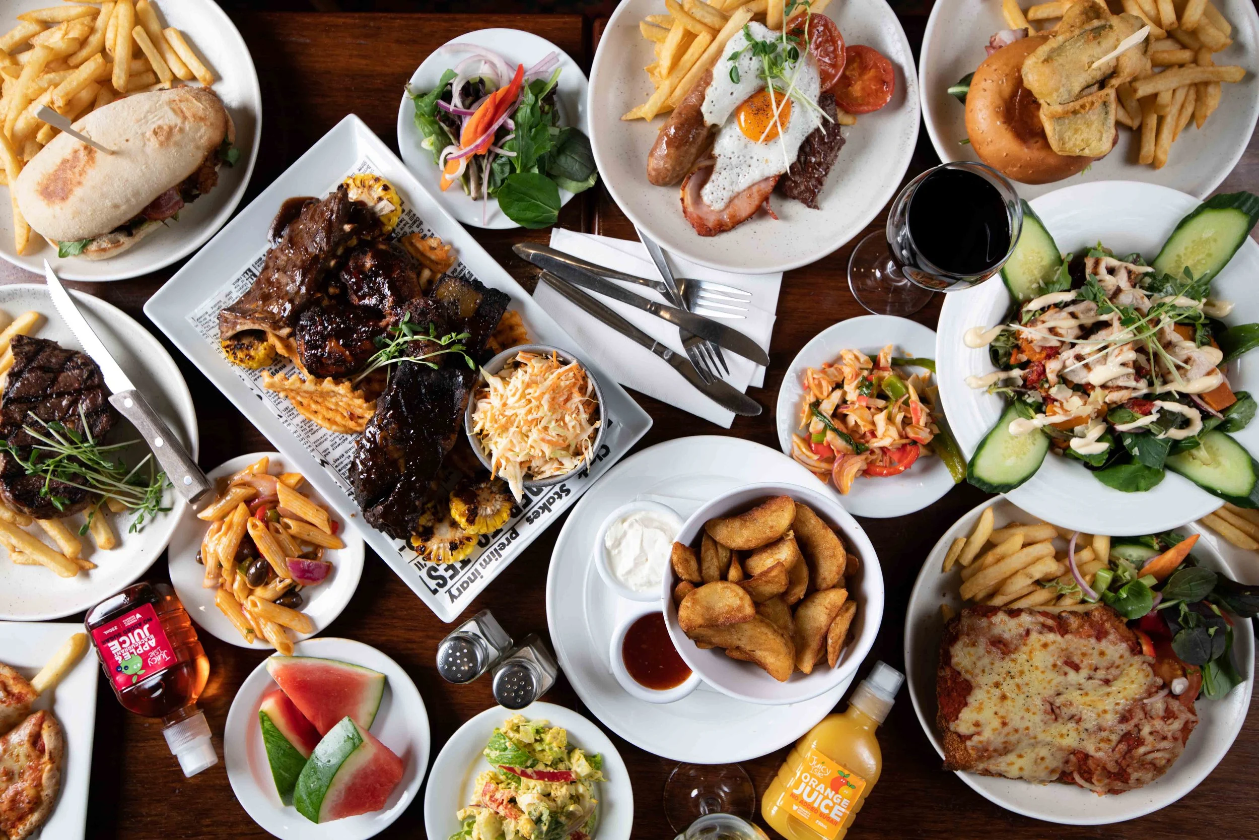 Food & Drink — South Eastern Hotel
