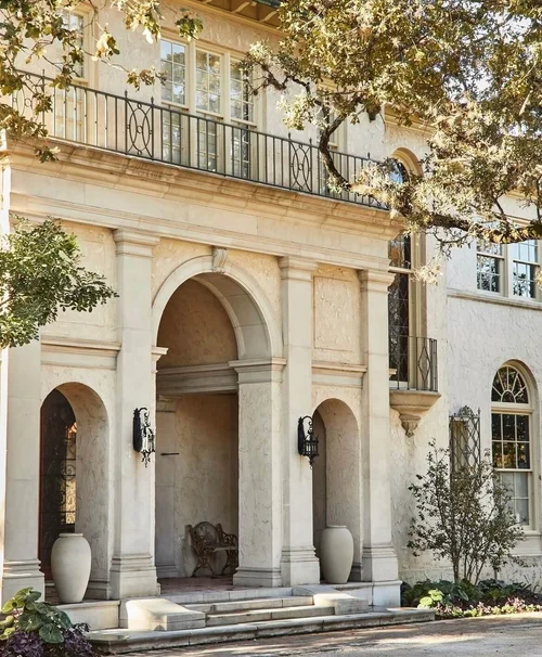 Commodore Perry Estate — Opulist