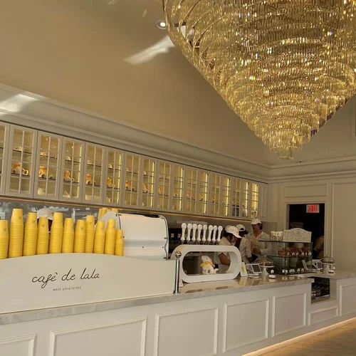 Cafe De Lala — Opulist