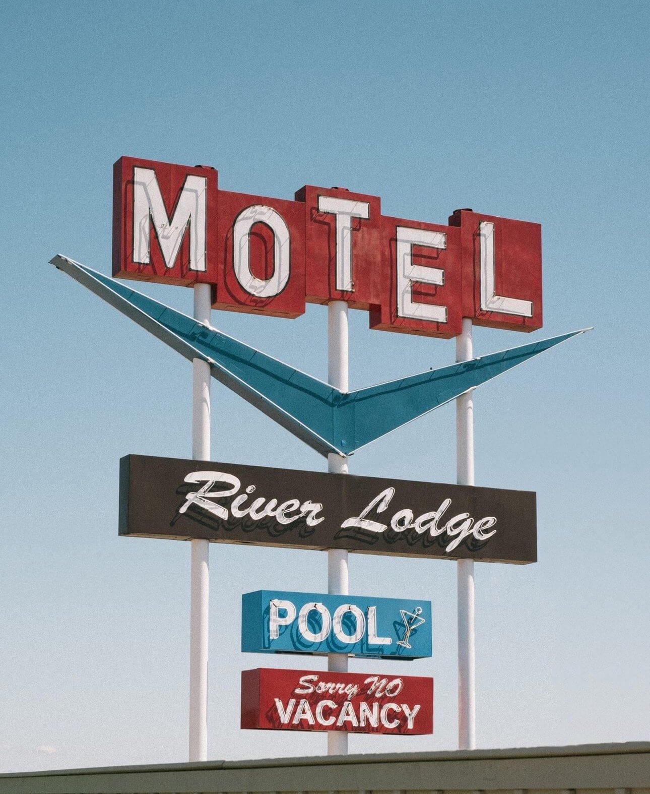 River Lodge — Opulist
