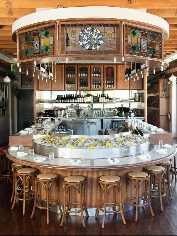 Queen St. Raw Bar & Grill — Opulist