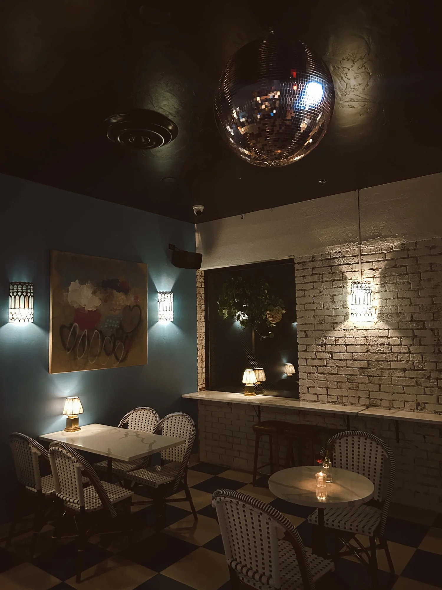 Bar, Please! — Opulist