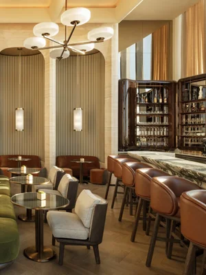 Long Bar & Terrace — Opulist