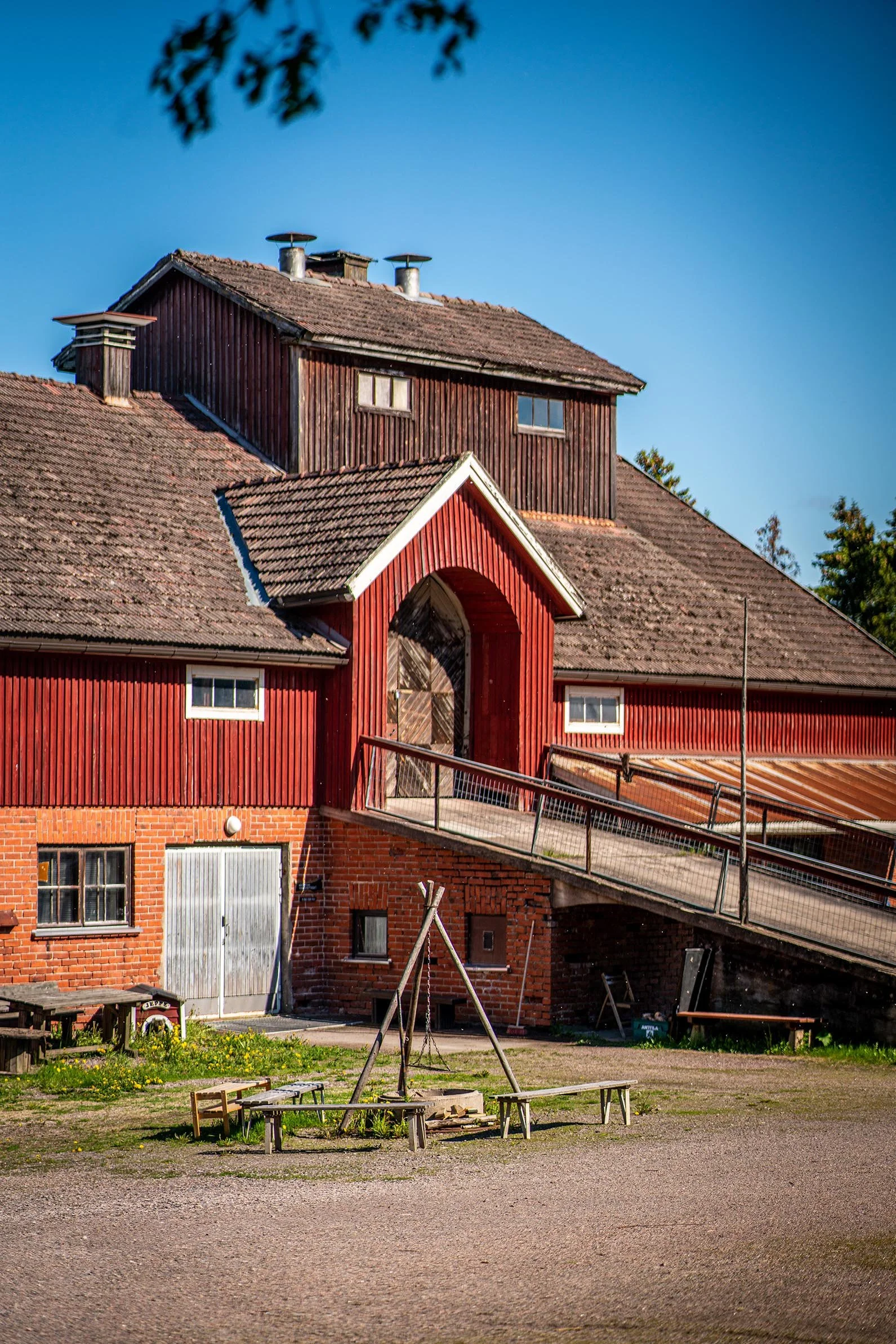 Keravan kartanon keskus — Jalotus