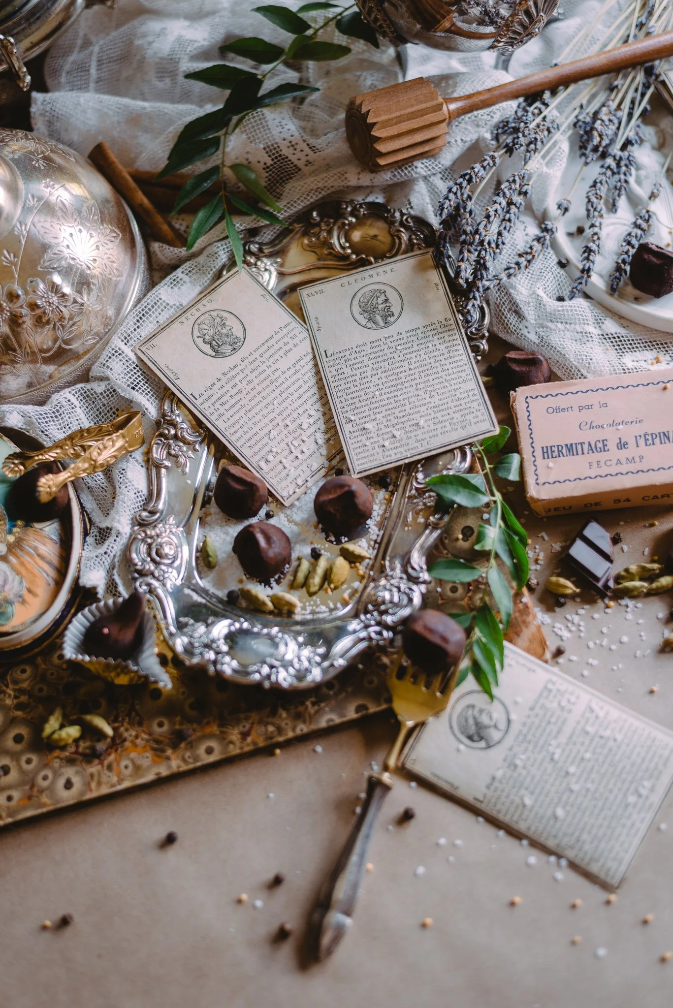 Chocolate Tasting Guide: A Multi-Sensory Experience — Projet Chocolat