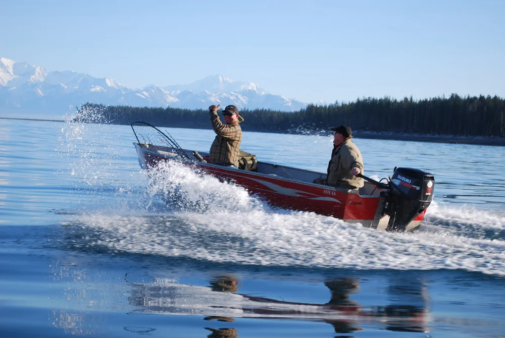 RENTAL SKIFFS — Alaska Fishing Lodges | Yakutat AK | Leonard's Landing Lodge
