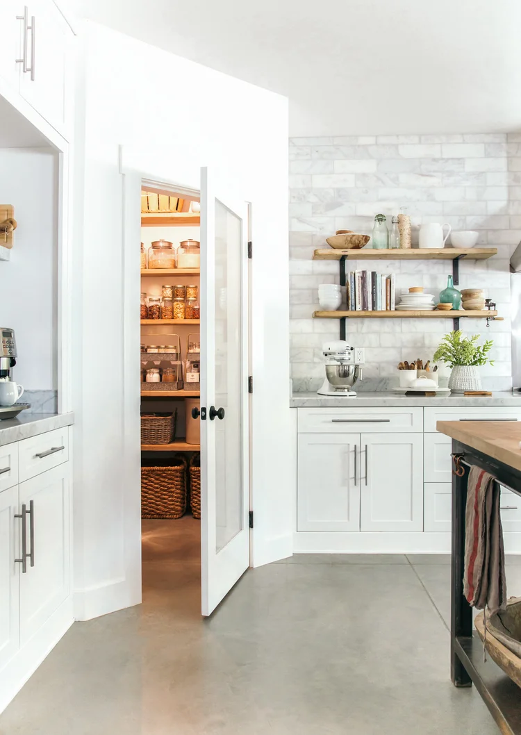 Organizing the Pantry — HEATHER BULLARD