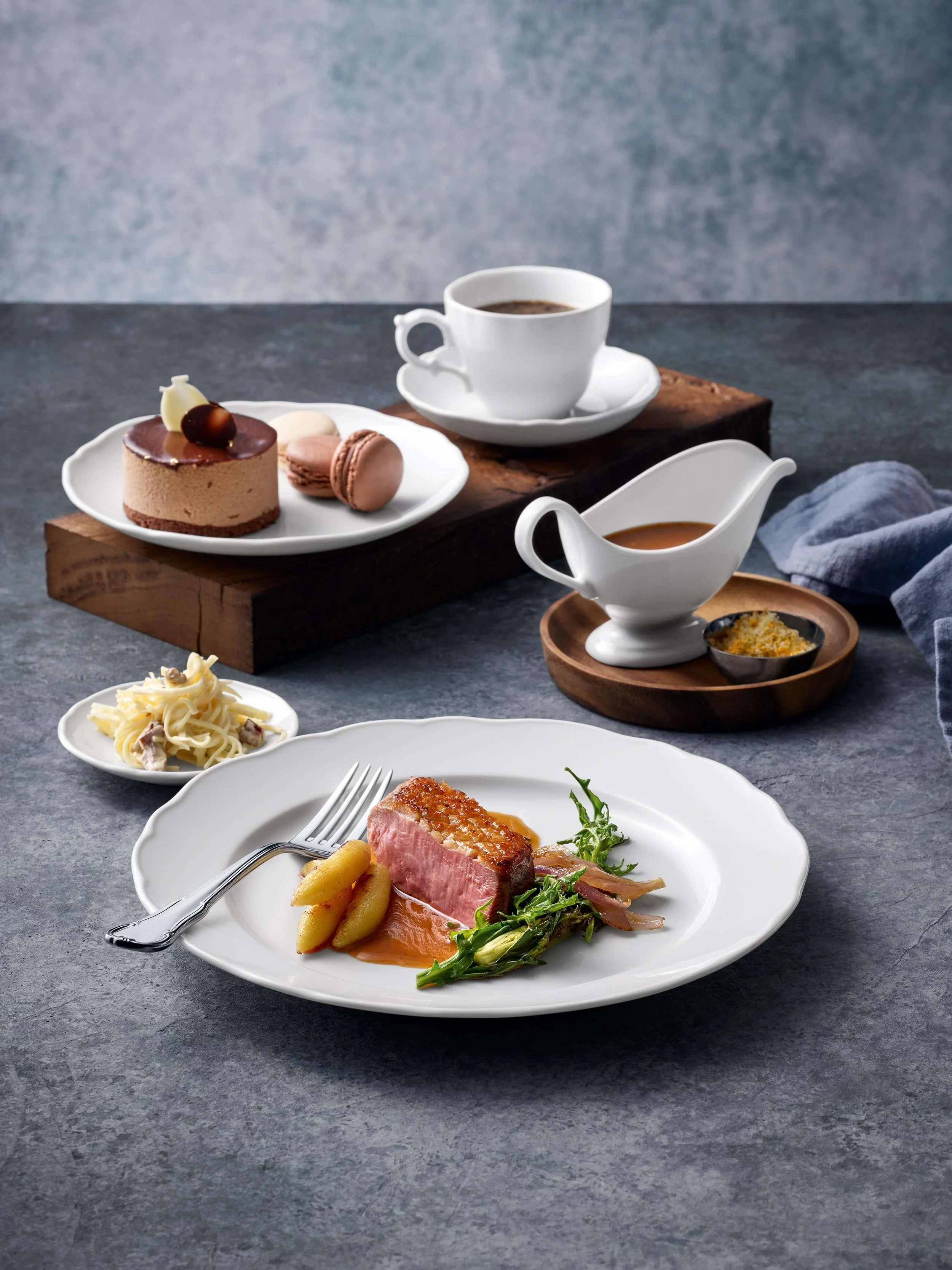 Globe Hotelware