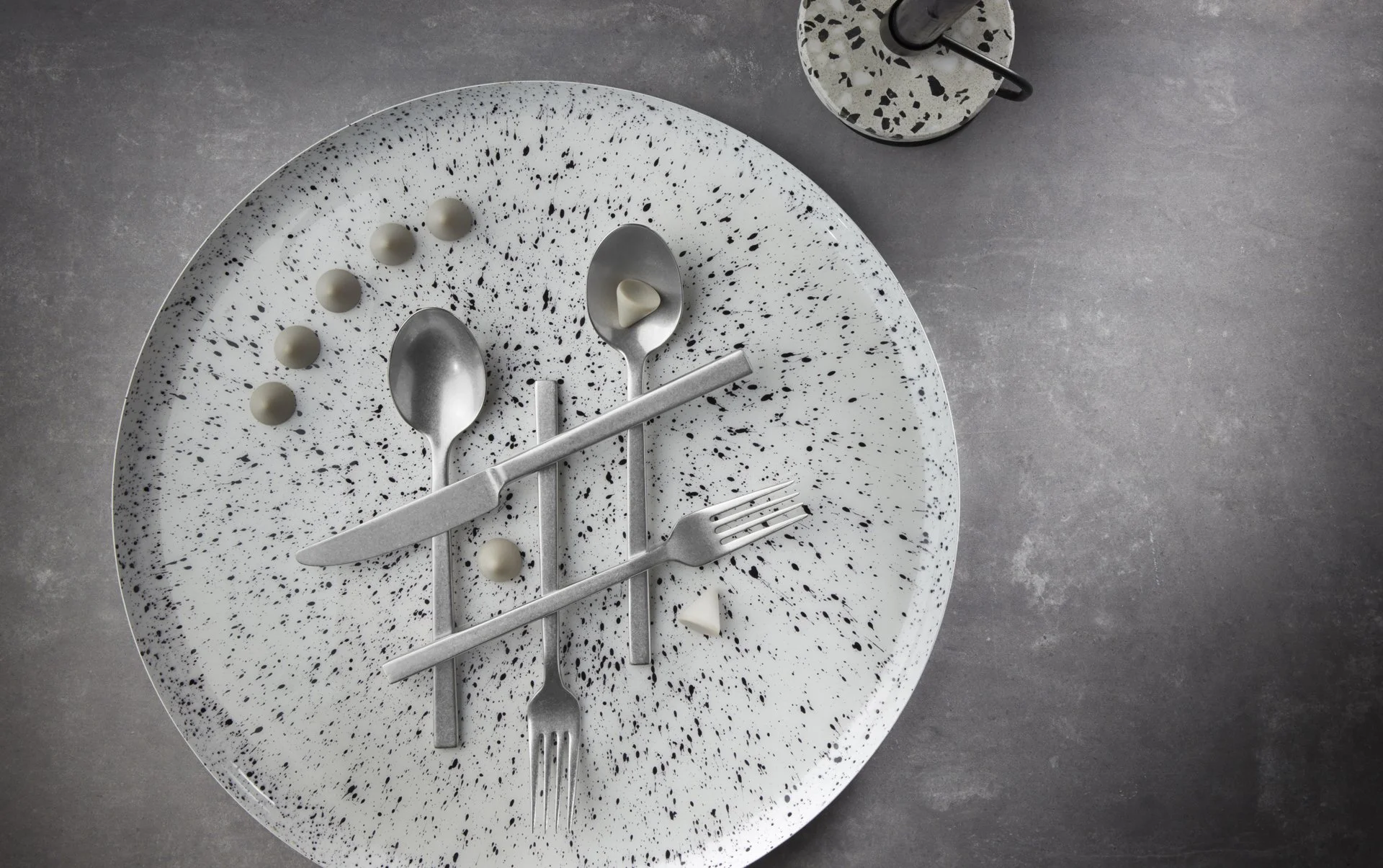 Hepp — Globe Hotelware