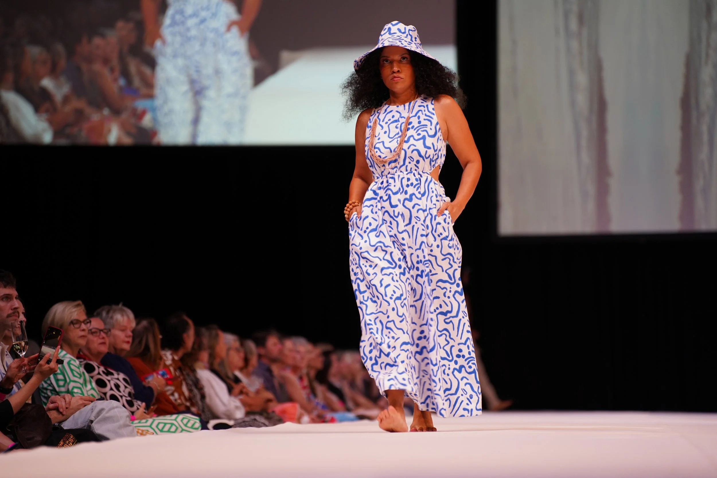 INDIGENOUS FASHION PROJECTS:COUNTRY TO COUTURE — Lucy Simpson | Gaawaa ...