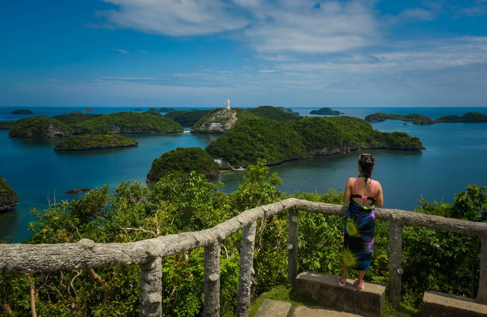 Island Hopping Adventures Off The Grid: Discover 5 Stunning Filipino ...