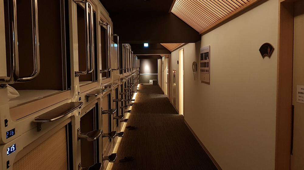 Pod Culture in Japan: Exploring the Quiet World of Capsule Hotels