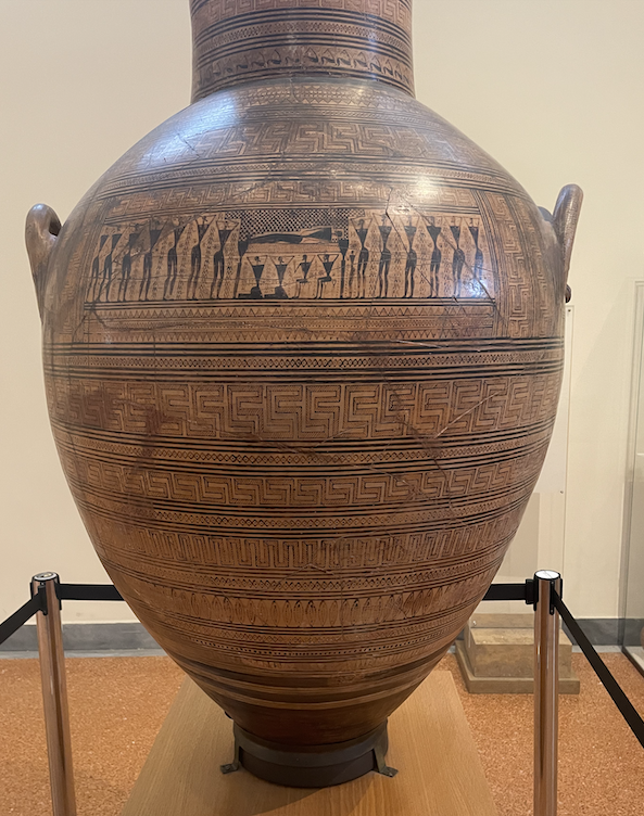 From Abstraction to Realism in Ancient Greek Art