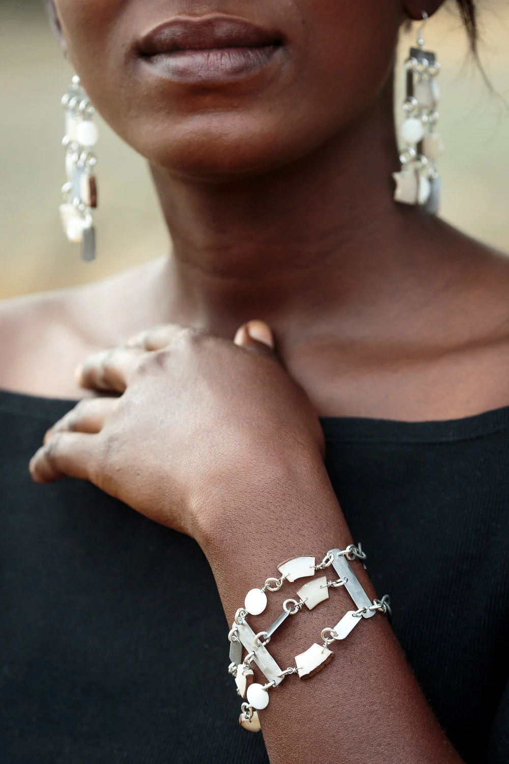 CATALYST PLANET - Zambian Women Fight Poaching with Jewelry