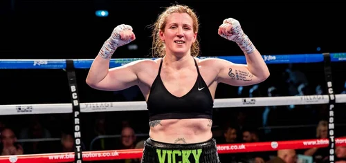 Vicky faces a tough defence of her title — Fight City