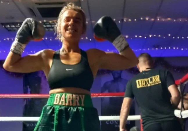 Barry beats Orton - now titles beckon — Fight City