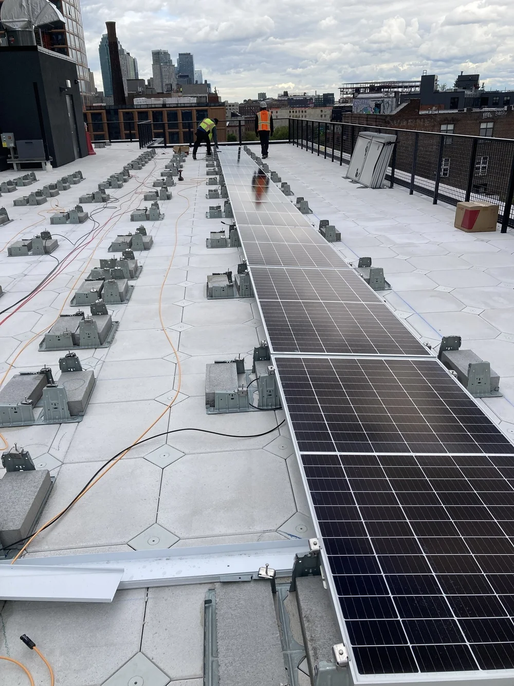 About 1 — Sunkeeper Solar