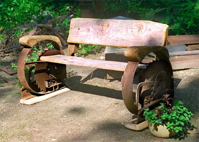 Rusty Bench -orn — Sunburst Metalworks