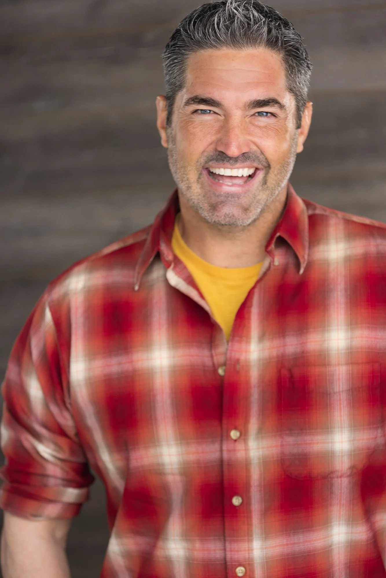 Headshot/Resume — MATT MERCHANT