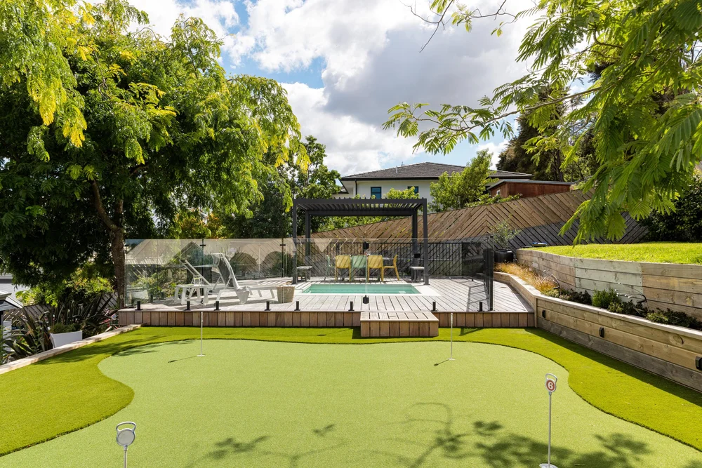 Swimming Pool Project: Poolside Par-Tee — Plateau Pools and Spas ...