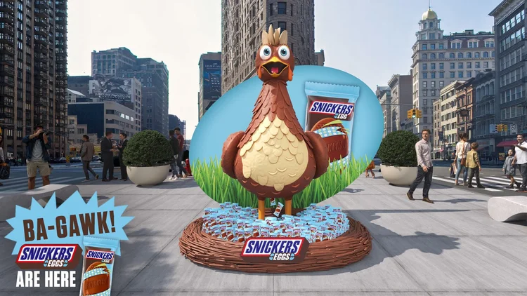SNICKERS Eggs — NYC for FREE