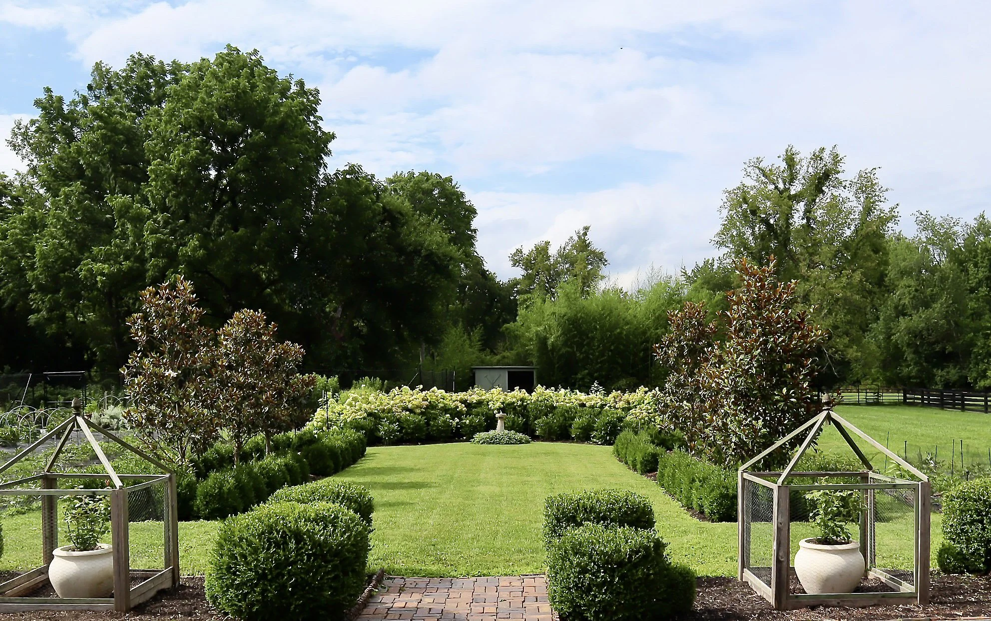 THISTLE & FINCH FARM