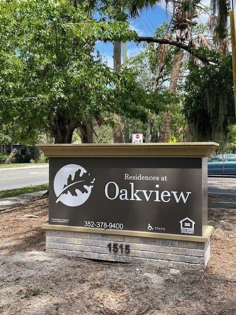 Residences at Oakview