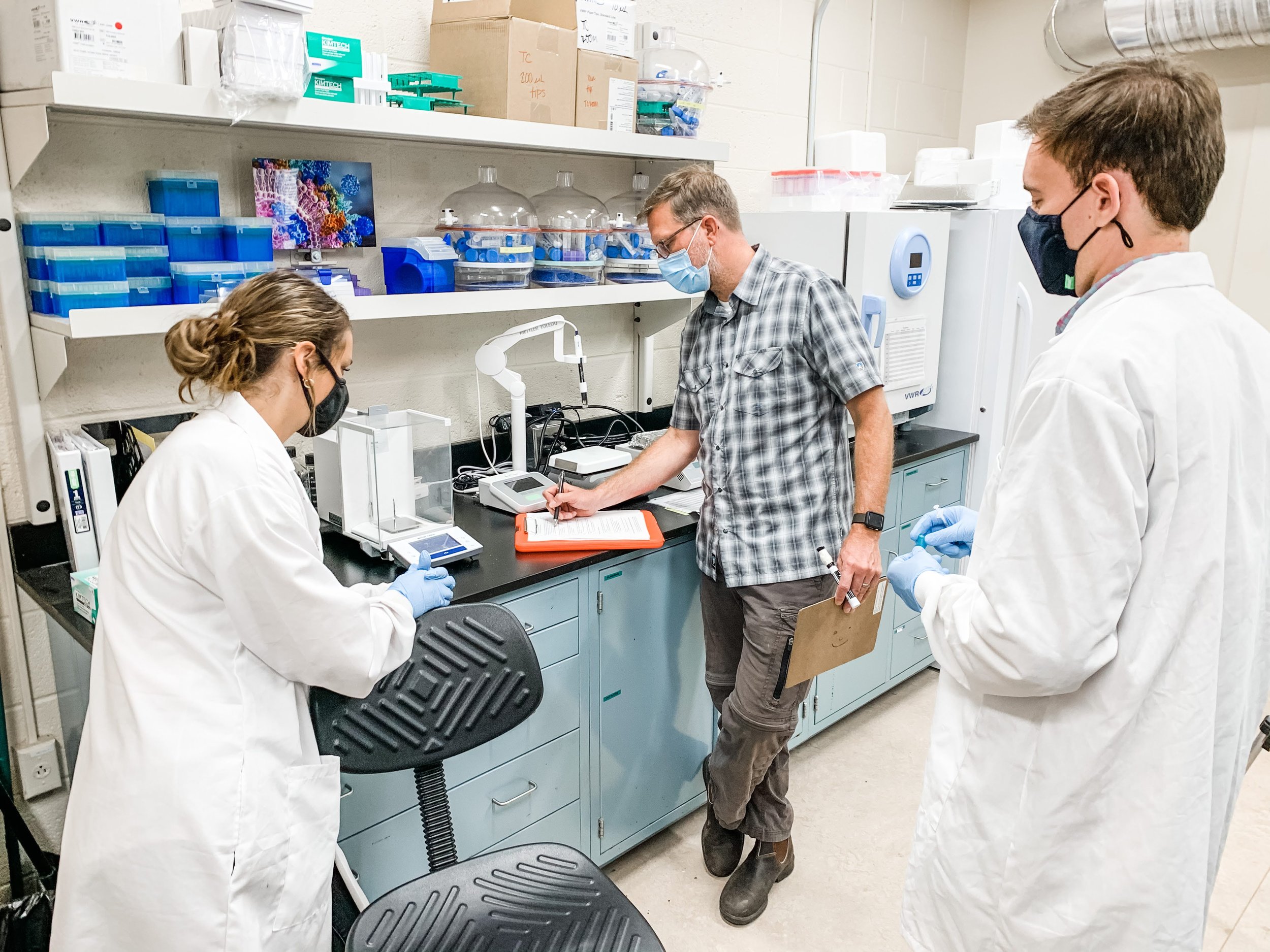 About 1 — The Larsen Lab