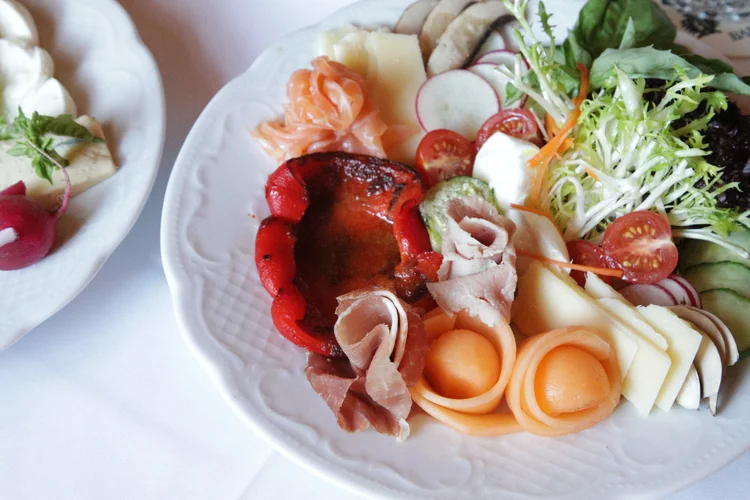 Barbetta Hours and Location — Barbetta Restaurant