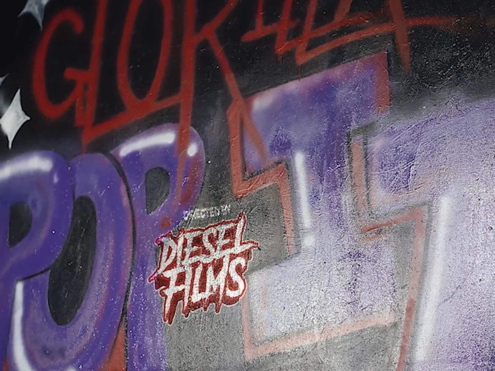 GloRilla: The whole gang pulls through for a mind-blowing 'Pop It ...