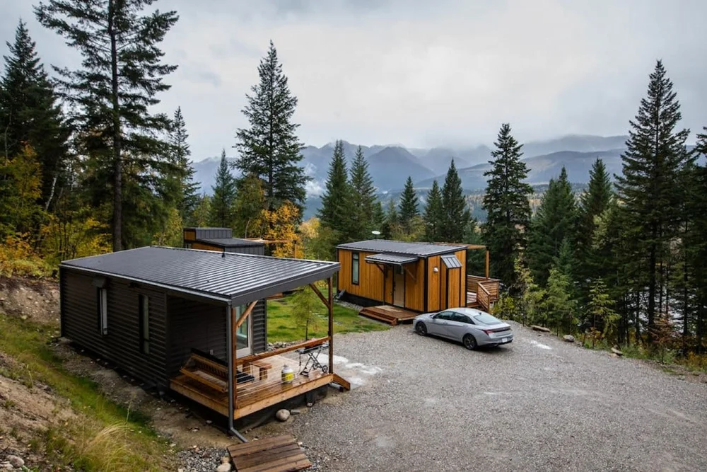 GOLDEN TINY HOMES